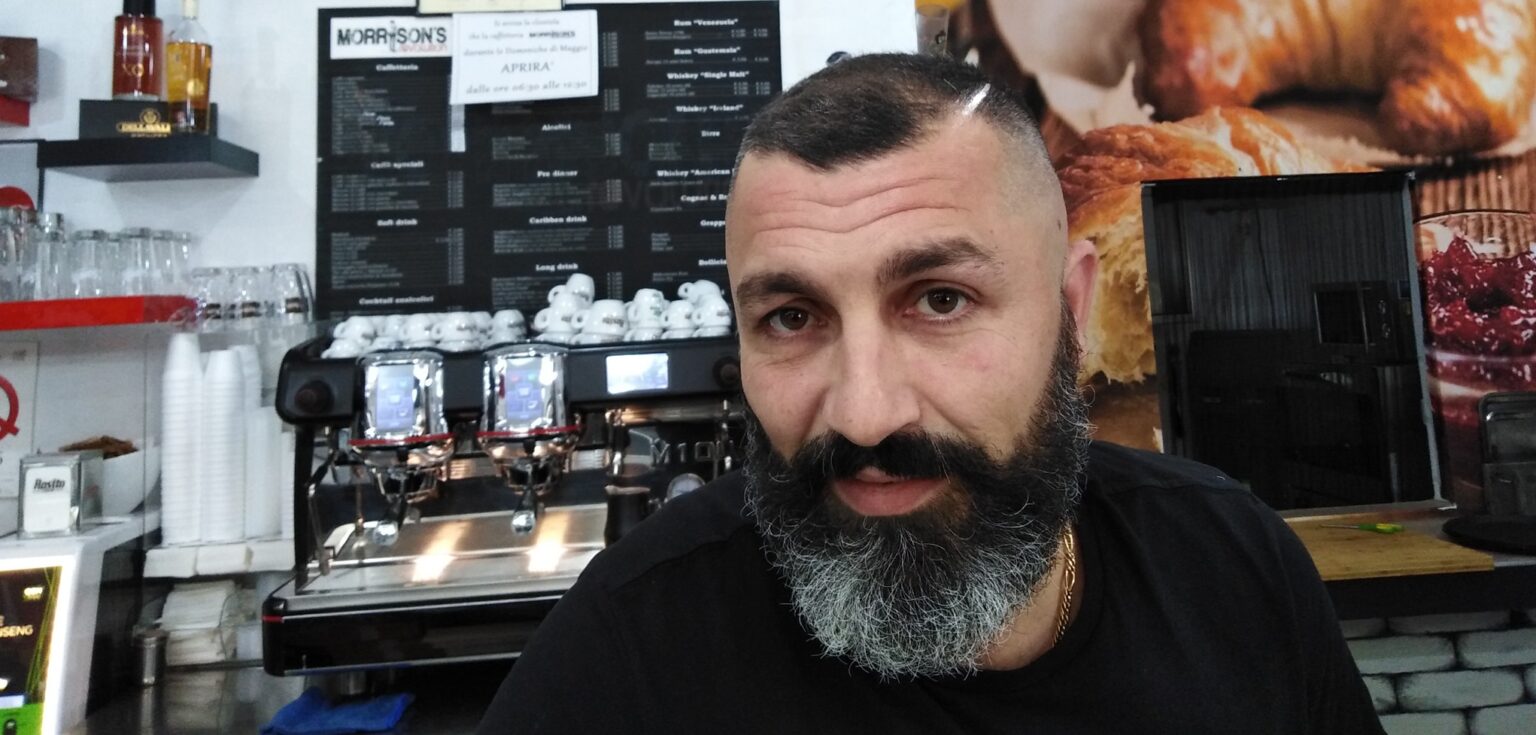 Omicidio a Barletta, il 43enne Giuseppe Tupputi ucciso nel suo bar ...