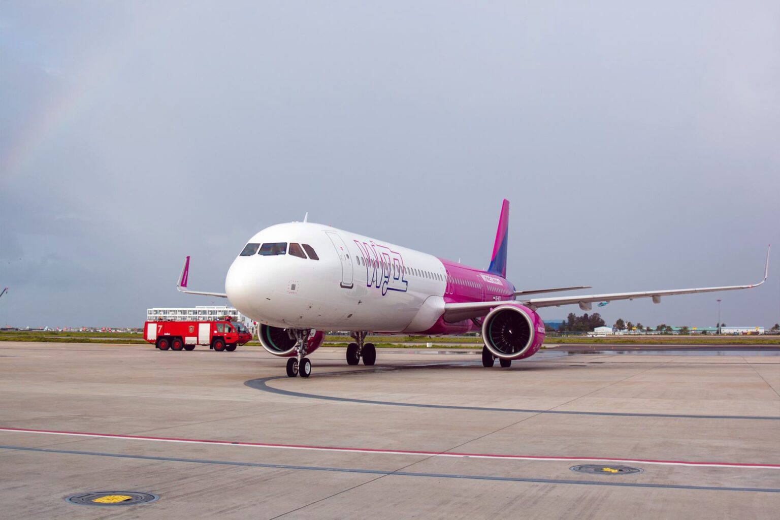 Wizz Air scommette sulla Puglia, boom di voli da Bari e Brindisi: “La ...